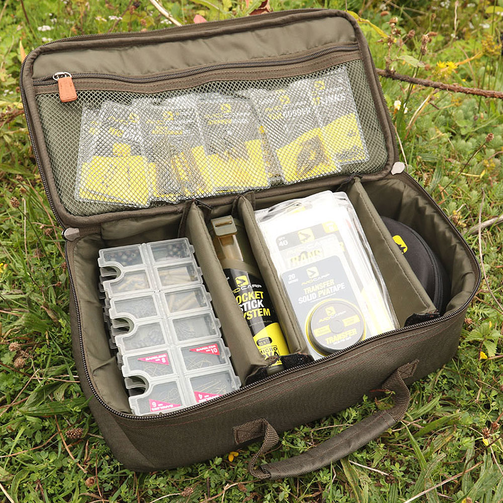 Avid Carp Large Tackle Pouch | Angling Direct