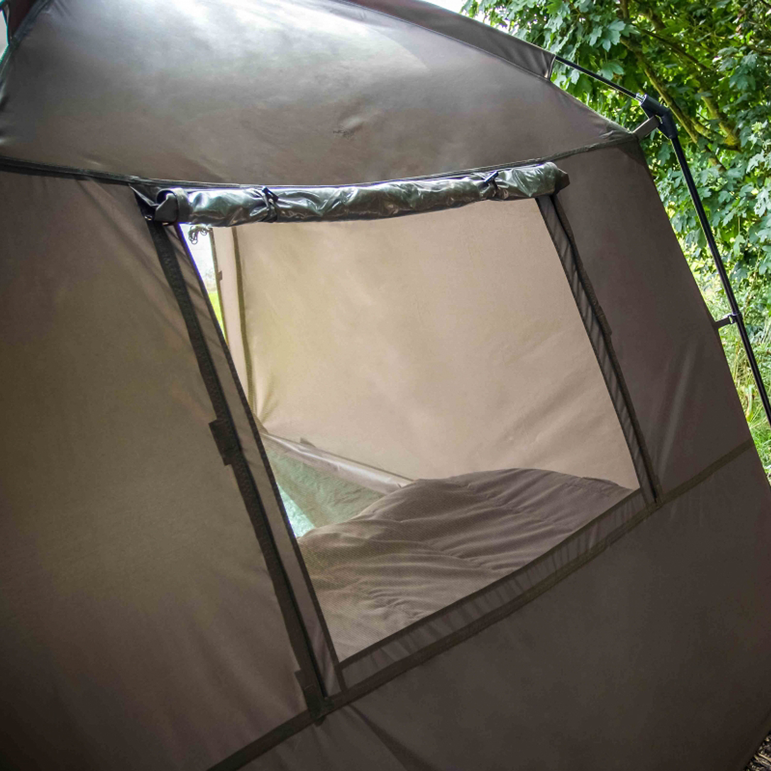 Avid Carp Screen House Compact | Angling Direct