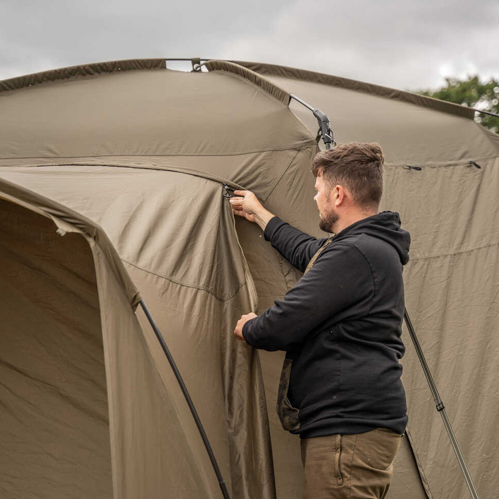 Avid Carp Revolve Screen House XT | Carp Fishing Shelter | Angling Direct