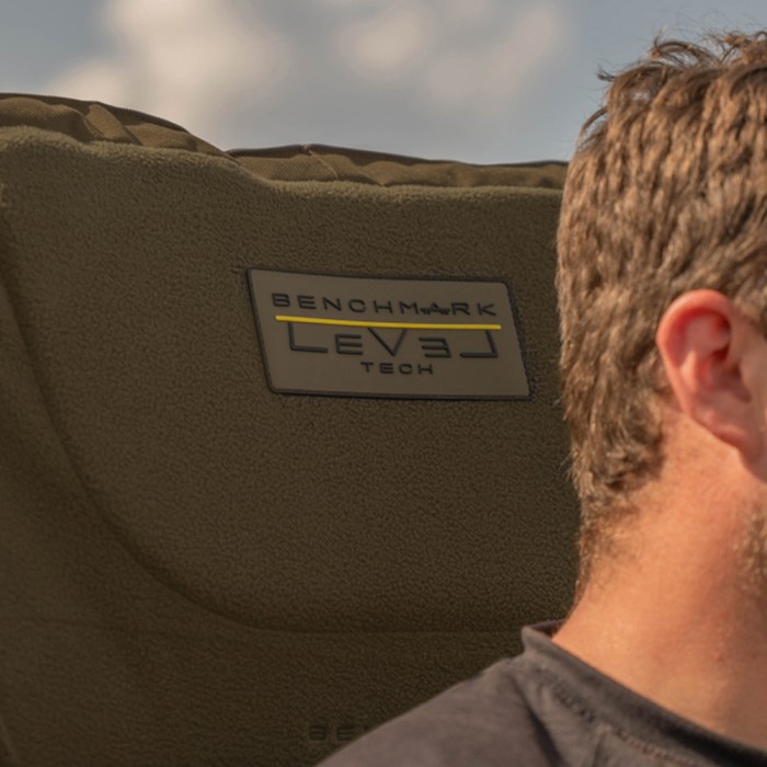 Avid Carp Benchmark Leveltech Hi-Back Recliner Chair