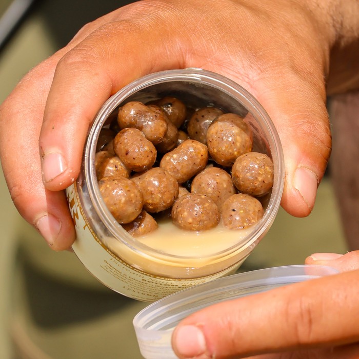 OMC I-Scream Nut Sauce Infused Hookbaits