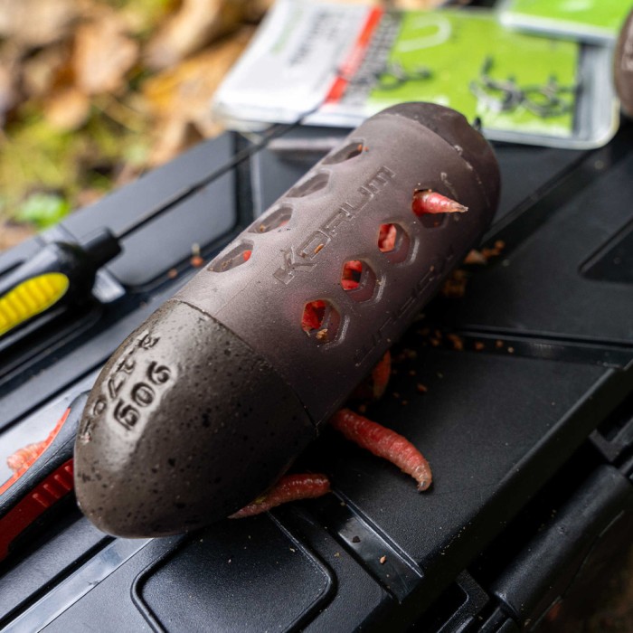 Korum Window Combi Feeder | Fishing Feeder | Angling Direct