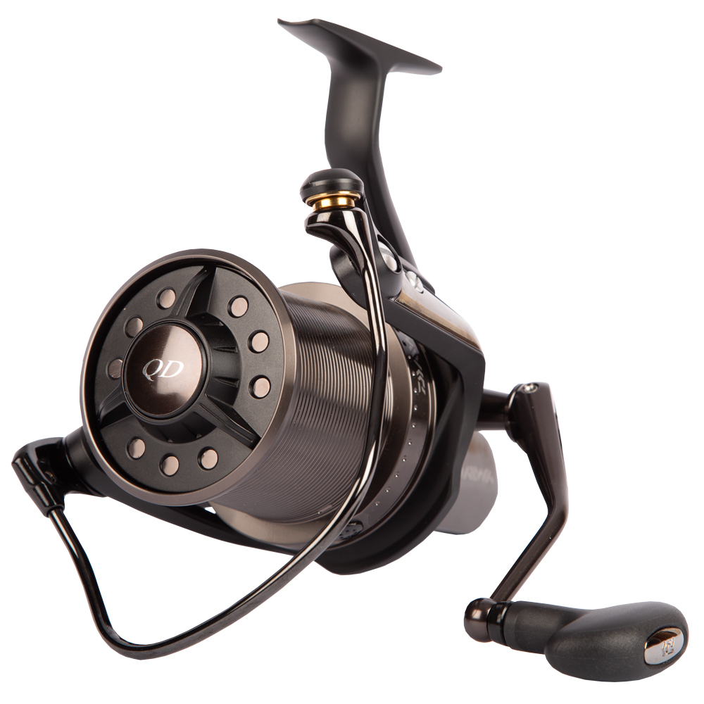 Daiwa Basia DCR7: Carp Casting Fishing Reel | Angling Direct