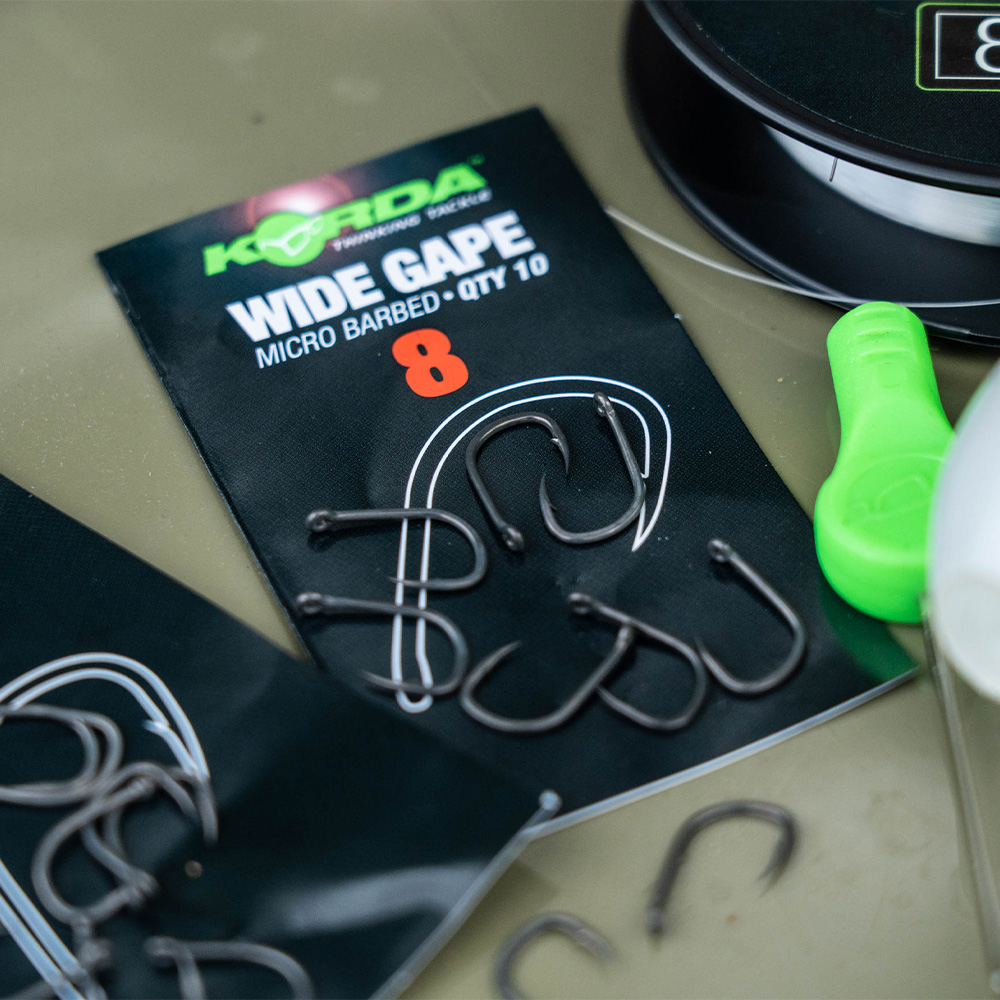 Korda Surface Fishing Bucket Bundle | Angling Direct