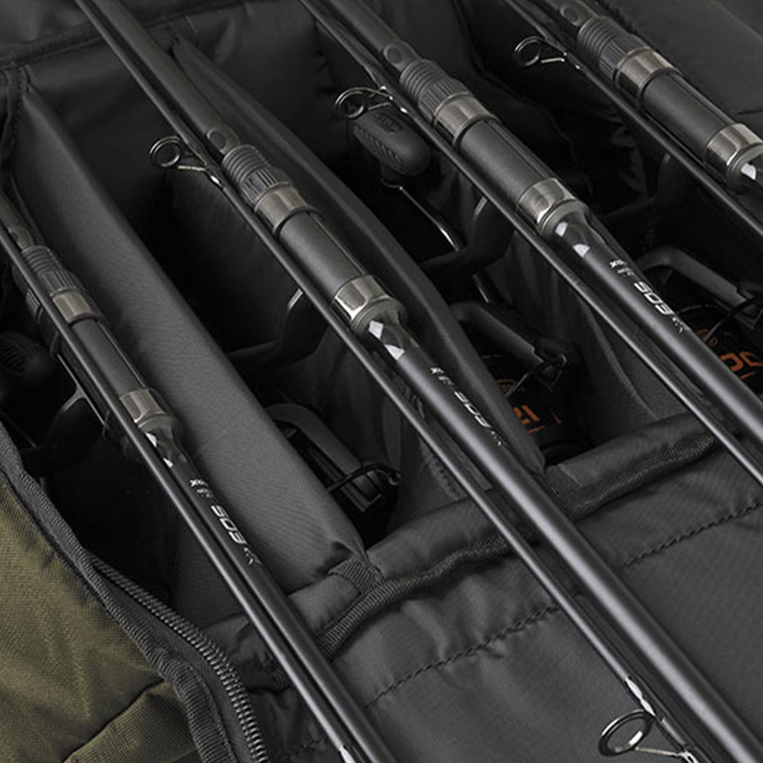 Fox R-Series 13ft 4 Rod Fishing Holdall