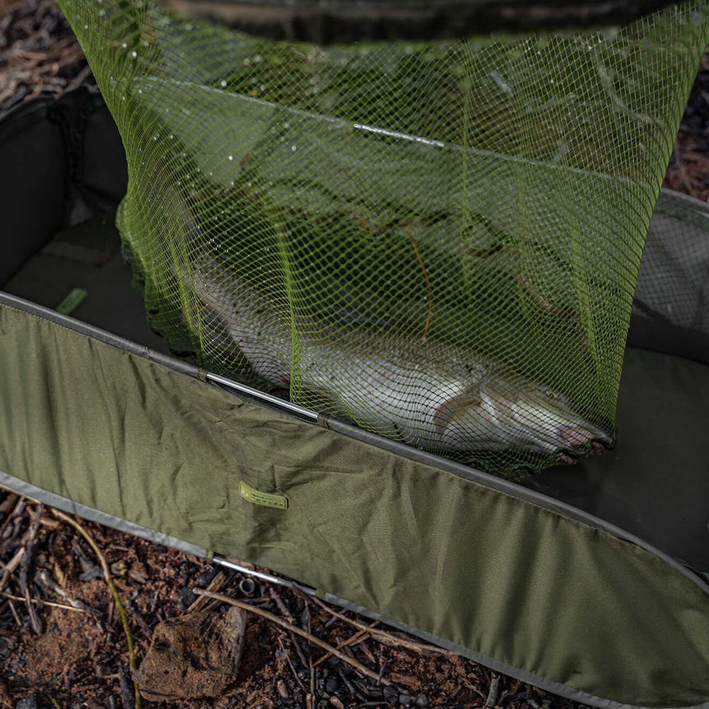 Korum Progress Fast Mat|Coarse Fishing Unhooking Mat|Angling Direct