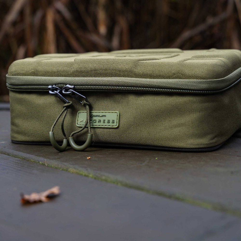 Korum Progress Hardcase Cooler 4L | Coarse Fishing Luggage | Angling Direct