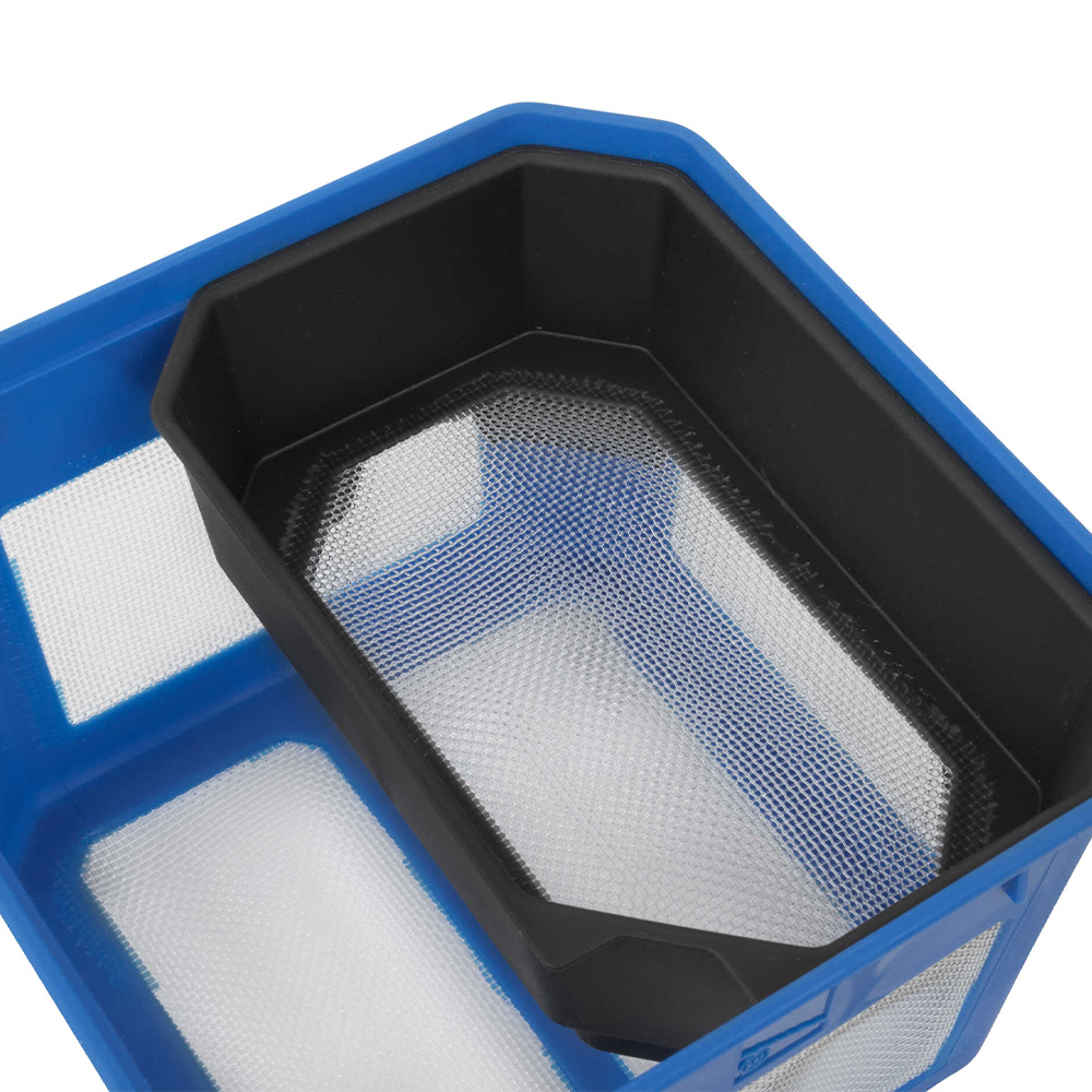 Preston 1 Pint Fishing Sieve: Bait Draining Essential