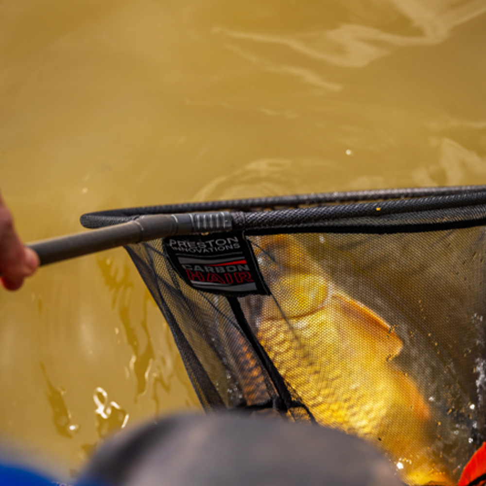 Preston Carbon Hair Mesh Landing Net