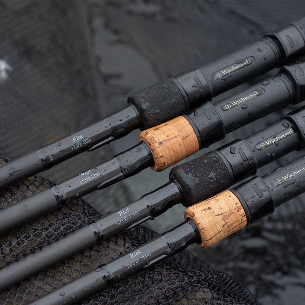 Wychwood Riot Cork Fishing Rod - Carp Fishing|Angling Direct