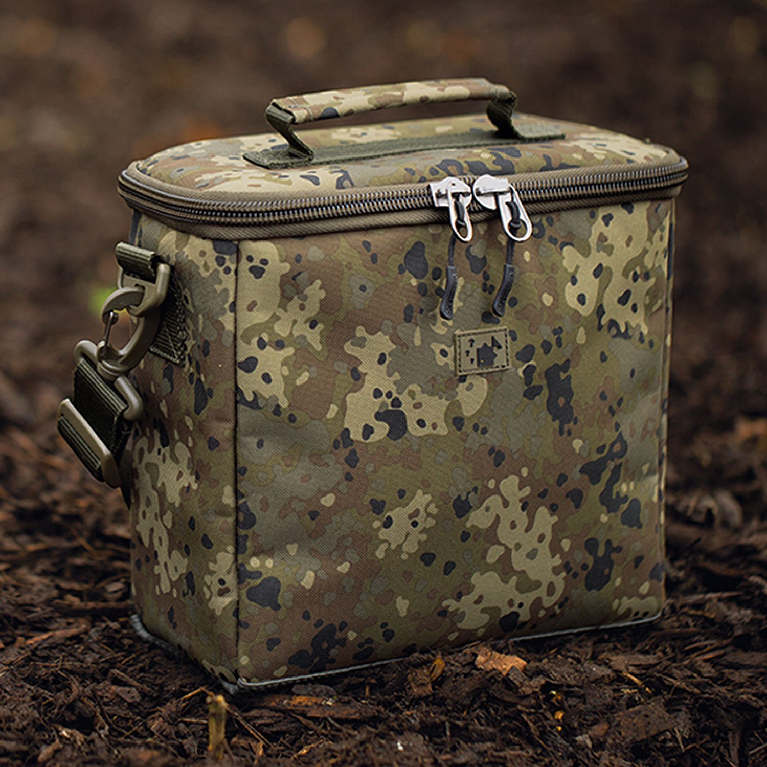 Thinking Anglers Camfleck Bait Up Fishing Bag