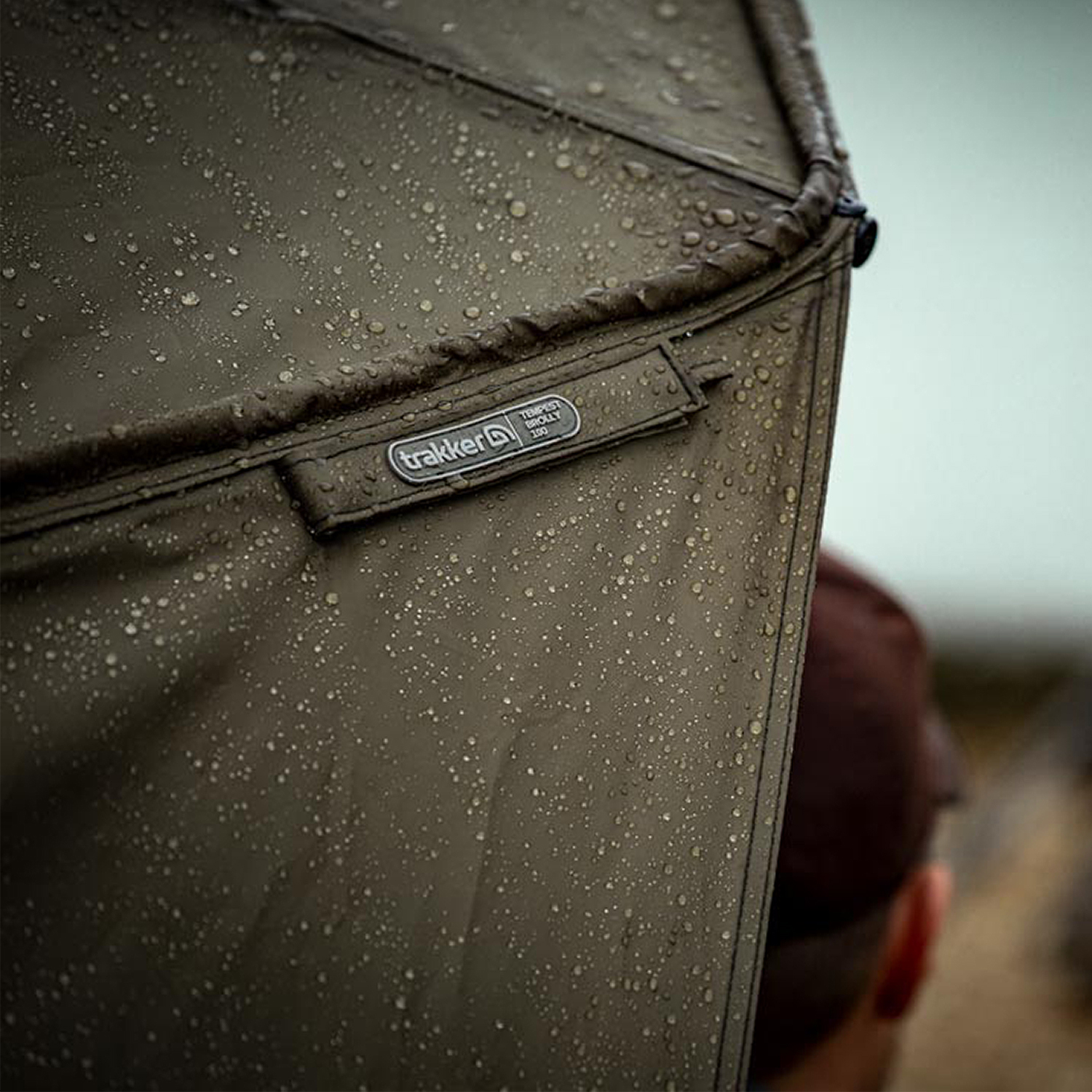 Trakker Tempest Fishing Brolly 100 Skull Cap Wrap